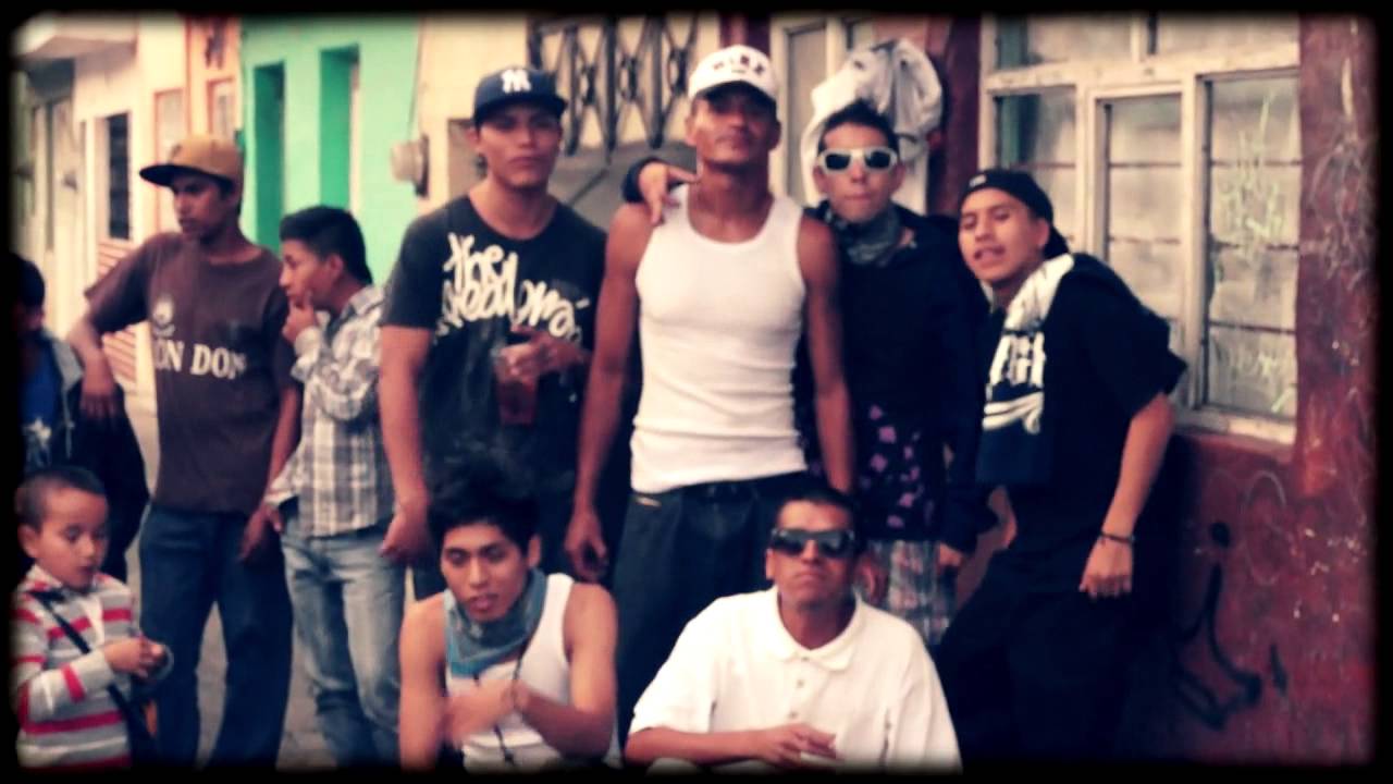 LOCOS DEL BARRIO | DRECKZO FT. SUCO - YouTube
