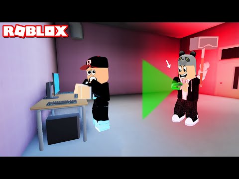 Canavar Olup Radar Cihazı Kullandım!! Bilgisayarları Ele Geçir - Panda ile Roblox Captive