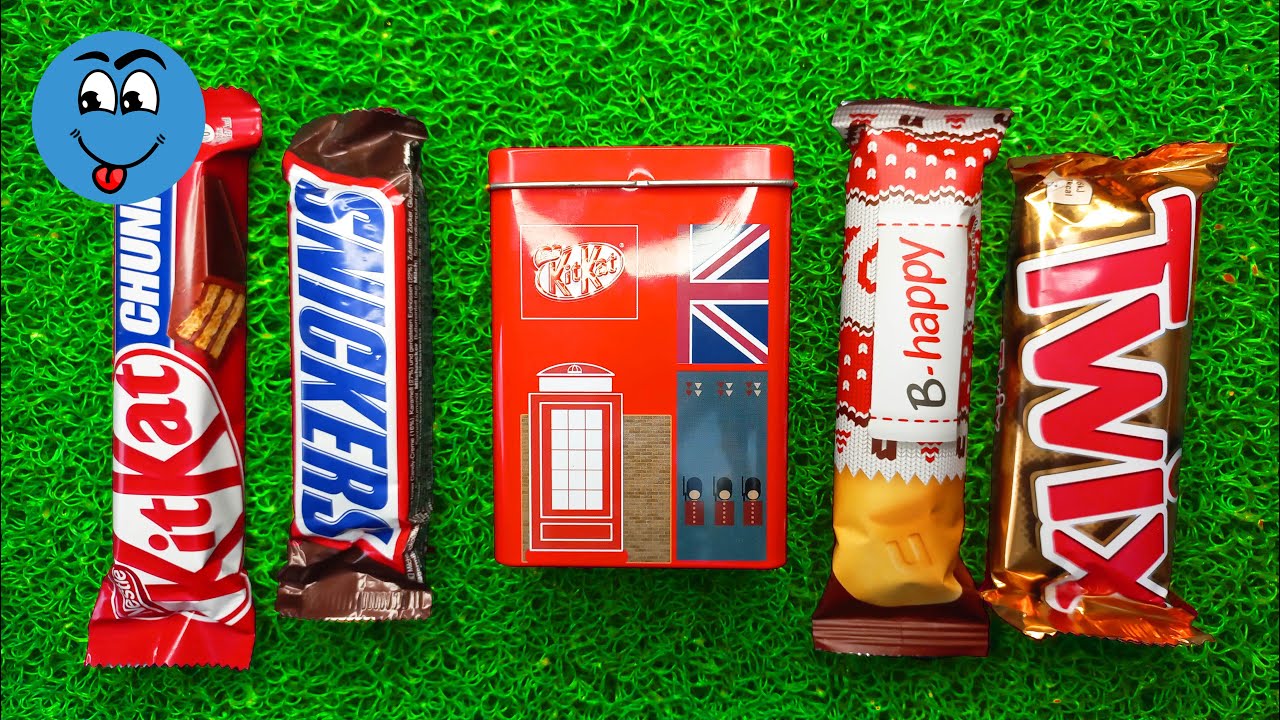 Lego Mukbang KFC Chicken Fast Food With COCOMELON | Bricks World Stop ...