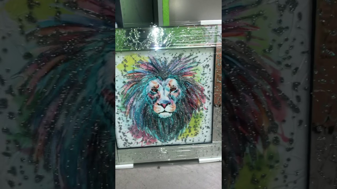 Sparkle lion liquid art 60cm x 60cm - YouTube