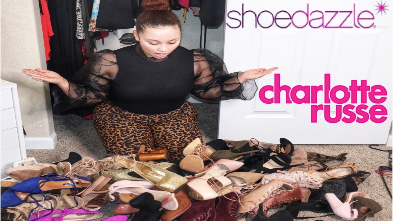 REORGANIZING MY CLOSET| Decluttering my LIFE - YouTube