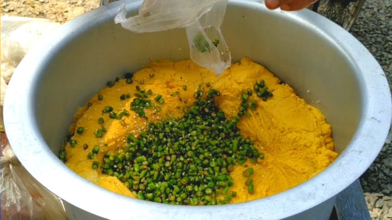 Indian Street Food - Street Food Recipe - How To Make Dal Vada - YouTube