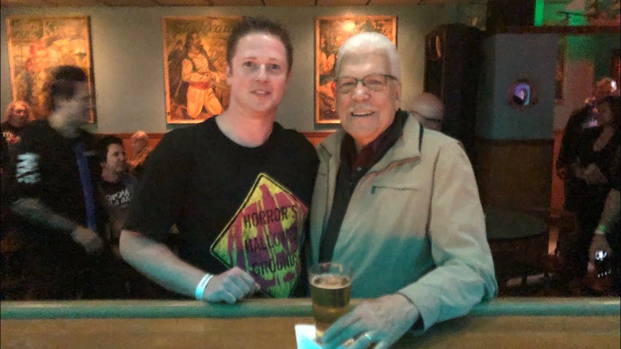 Drinks With Tom Atkins - H40 Years Of Terror Con - Halloween 3 Filming ...