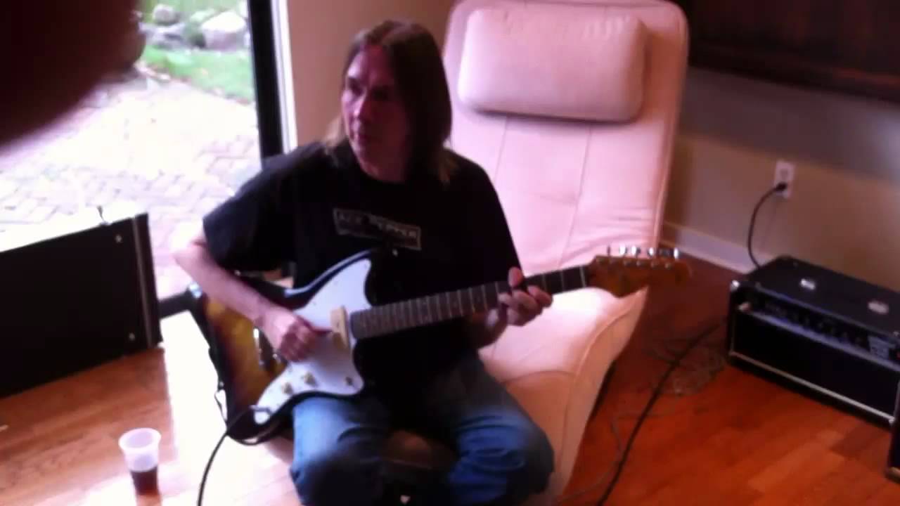 Nicky Moroch playing Dumble 183 - YouTube