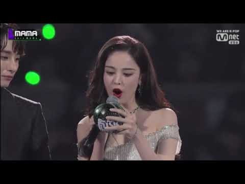 Gulnazar Bextiyar (古力娜扎) speaks English in MAMA 2019