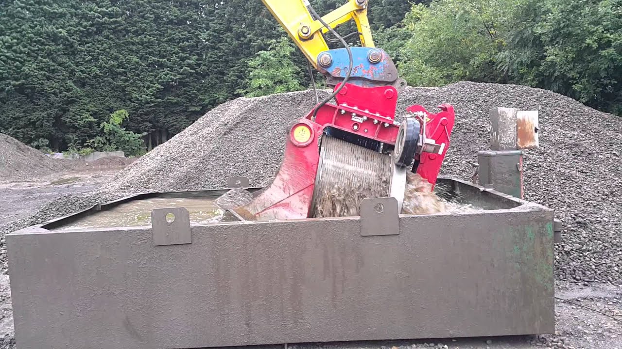 Lloyd Rotary Screening Bucket - Washed Stone - YouTube