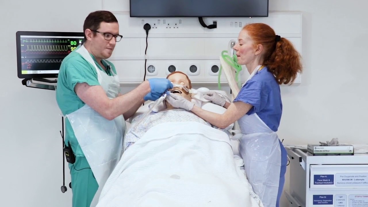 Securing an Endotracheal Tube - YouTube
