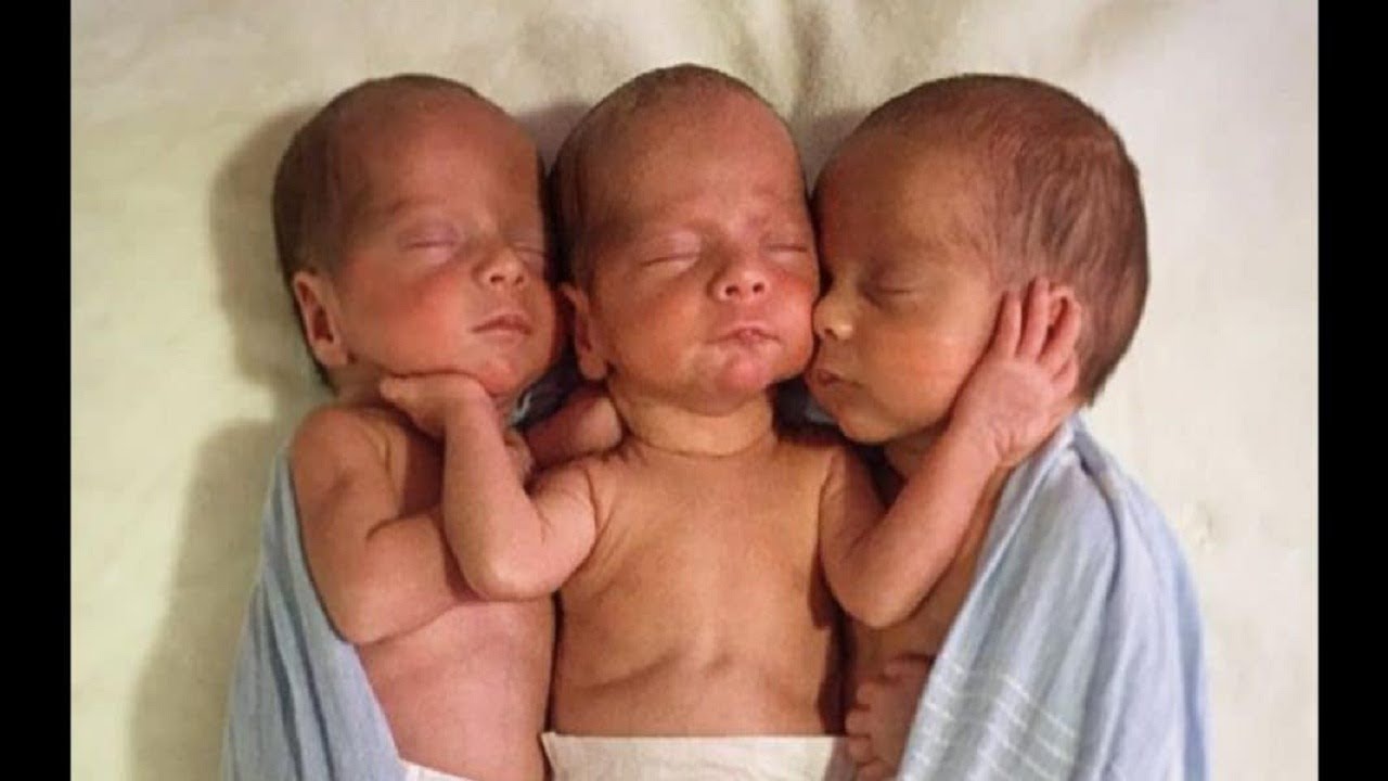Mom Gives Birth To Triplets. Doctor Freezes When He Sees Faces, Says ...