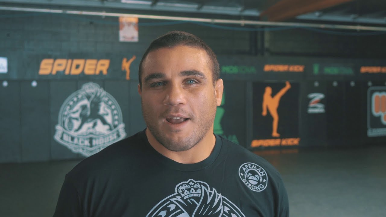 Meet Daniel Sarafian at Black House MMA - YouTube