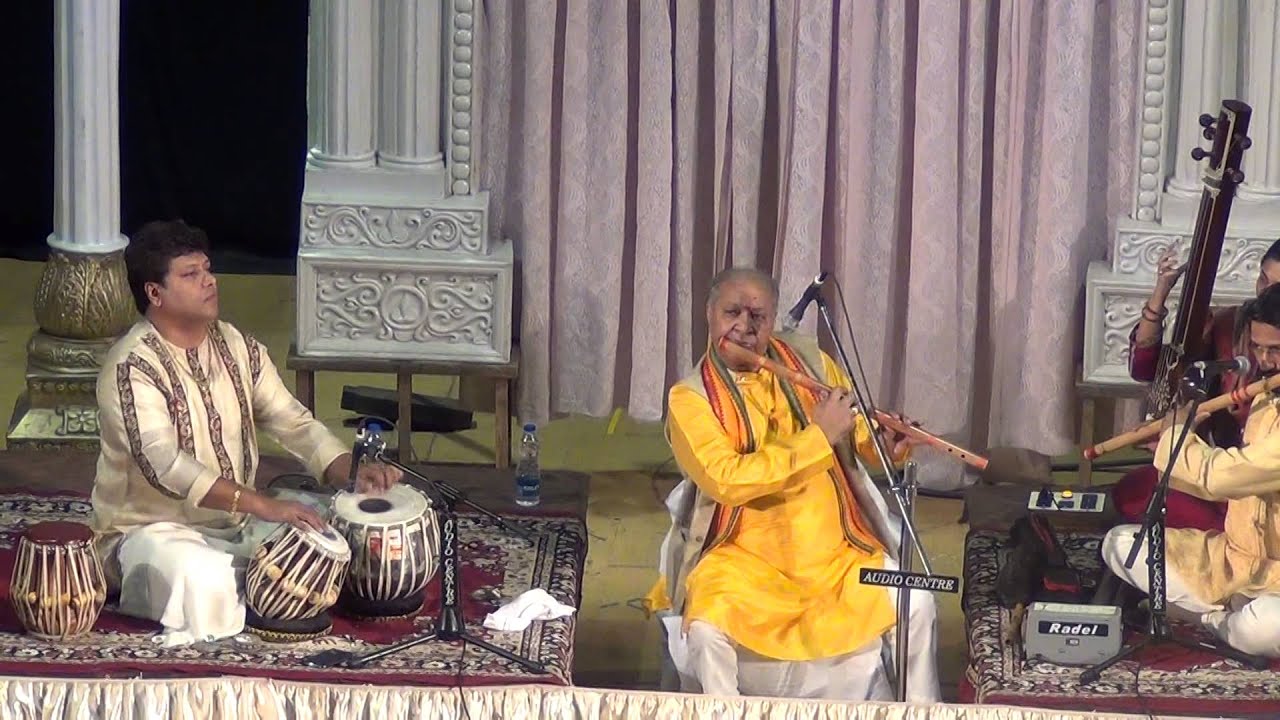 Pandit Hariprasad Chaurasia with Pandit Subhankar Banerjee - YouTube