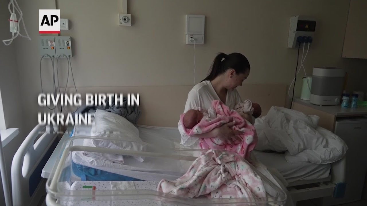 Giving birth in Ukraine during war - YouTube