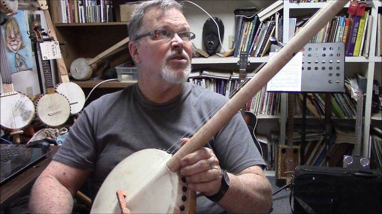 first akonting banjo - YouTube