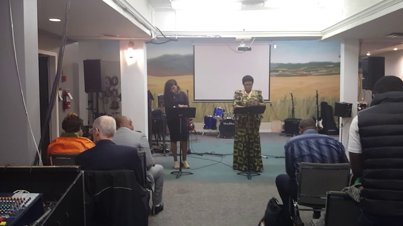 Pastor Elizabeth preaching - YouTube