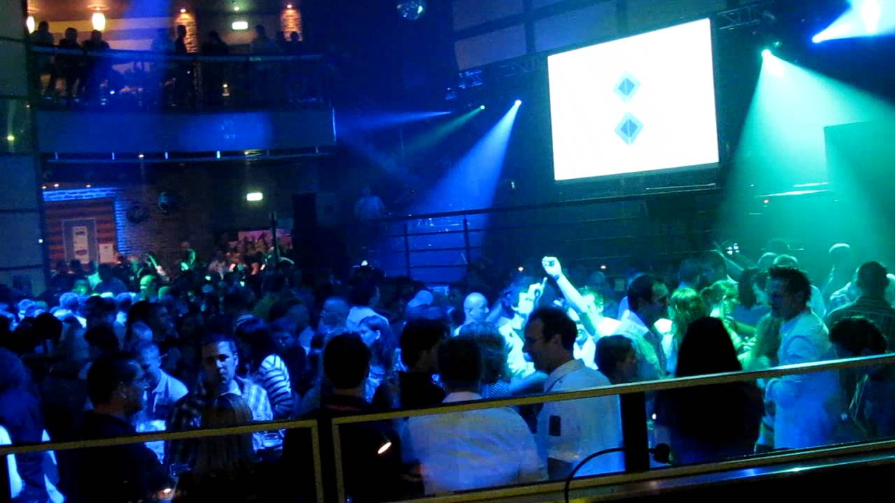 Zenith venray DJ Marcoss Marc van Son - YouTube