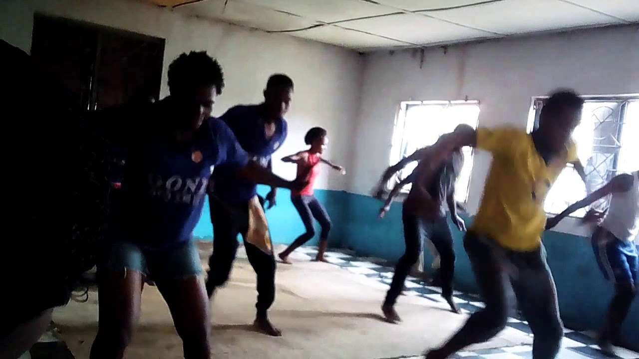 Agbekor dance rehearsal - YouTube