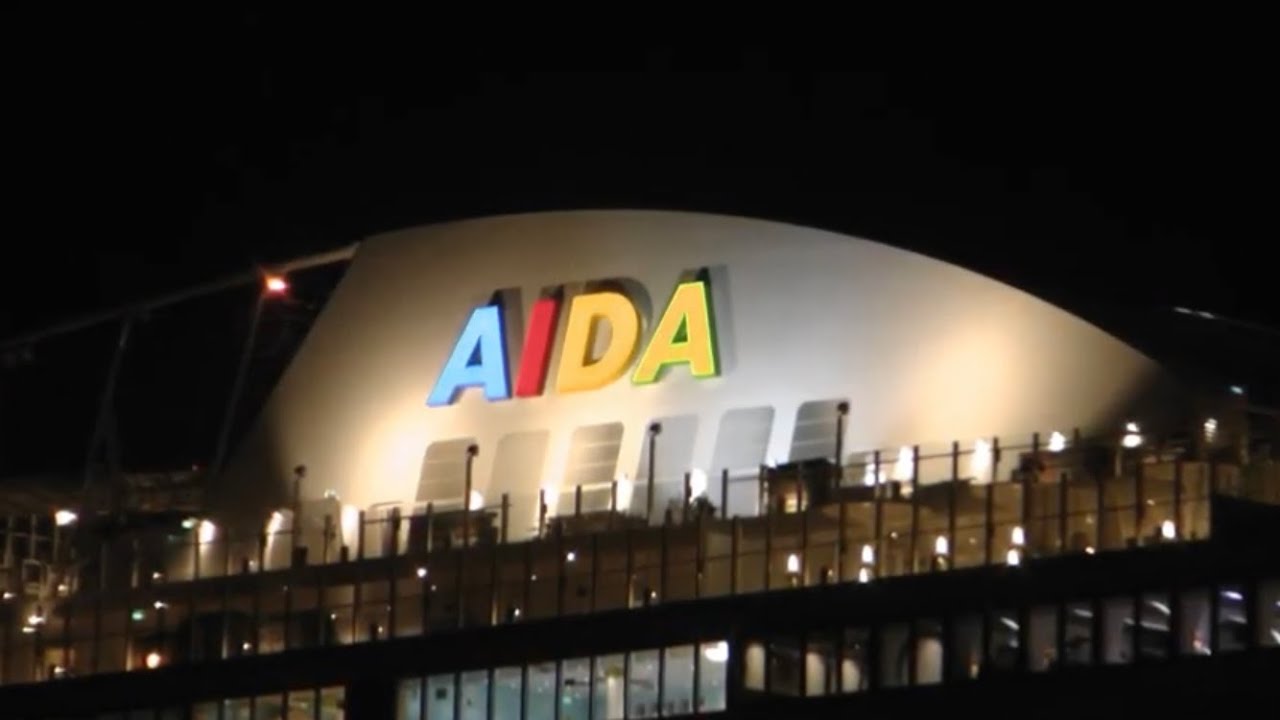 AIDAcosma erwacht - Das AIDA Logo ist jetzt Illuminiert 15.10.2021 ...