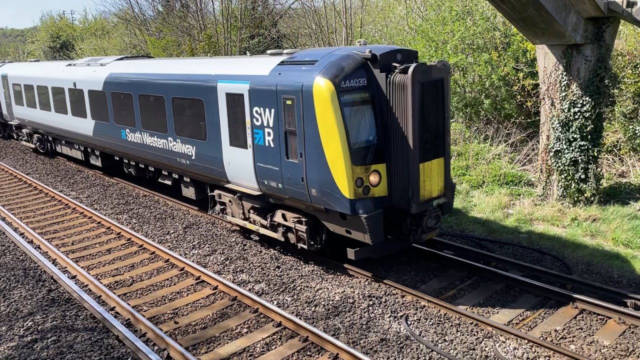 Class 444 Desiro | 444039 + 444018 | South Western Railway - YouTube