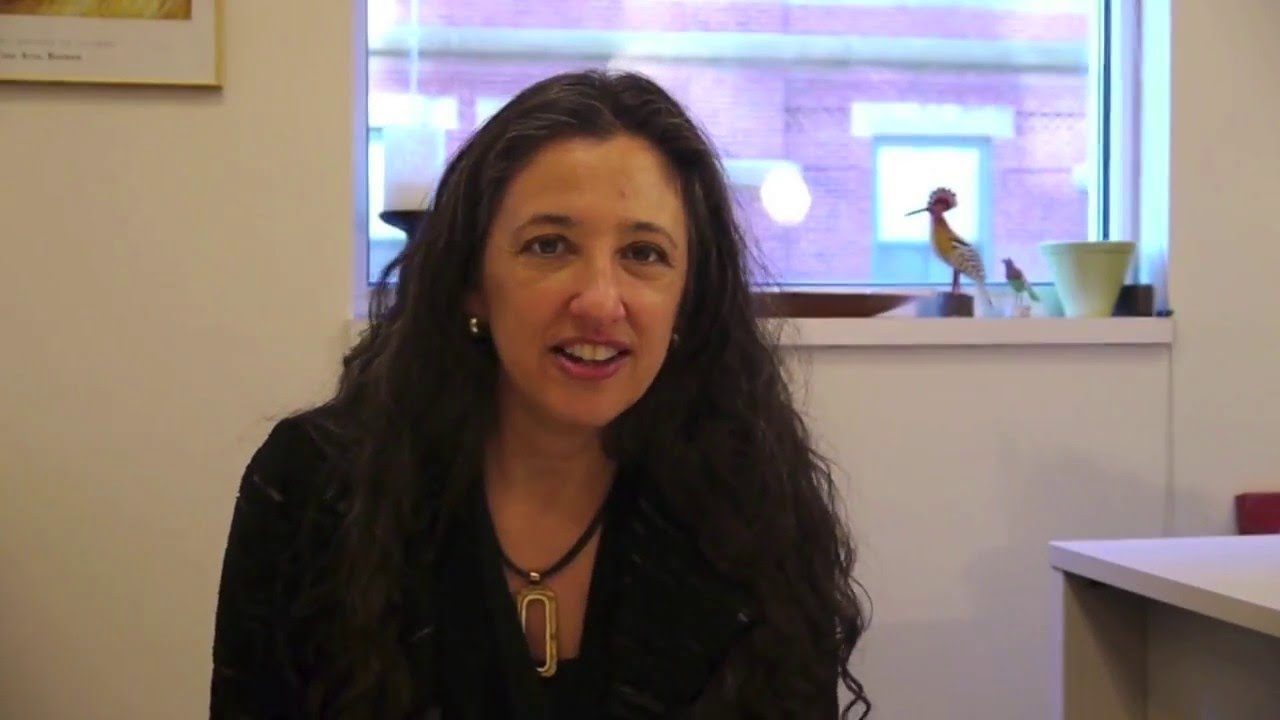 Meet Dr. Elizabeth Davis! - YouTube