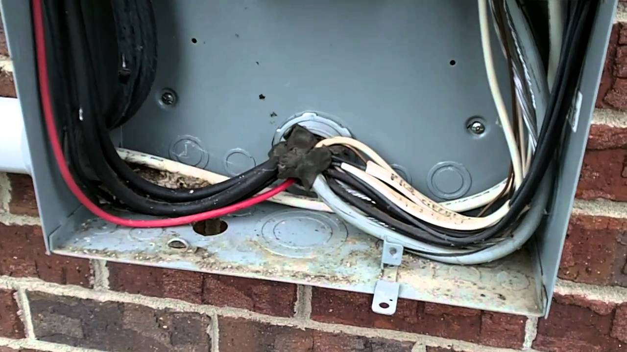 Shocking electric hazard found by Franklin TN A+ Home Inspections Steve ...
