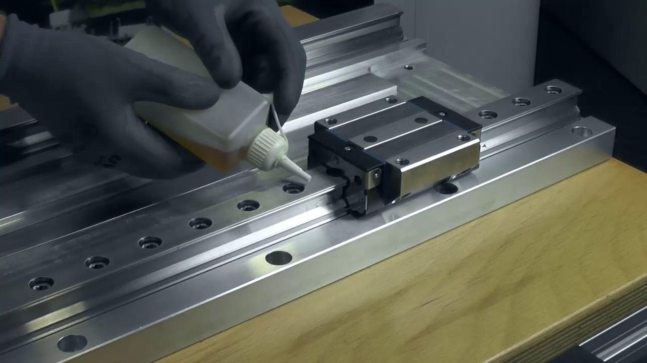 Roller Rail RSHP | Mounting a Cover Strip - YouTube