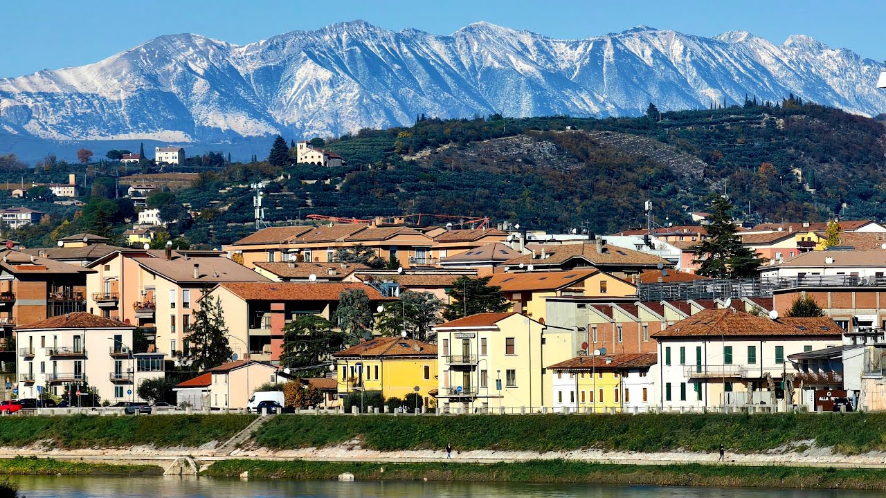 Gaz Adventures - More Verona, Italia, November 2022. - YouTube