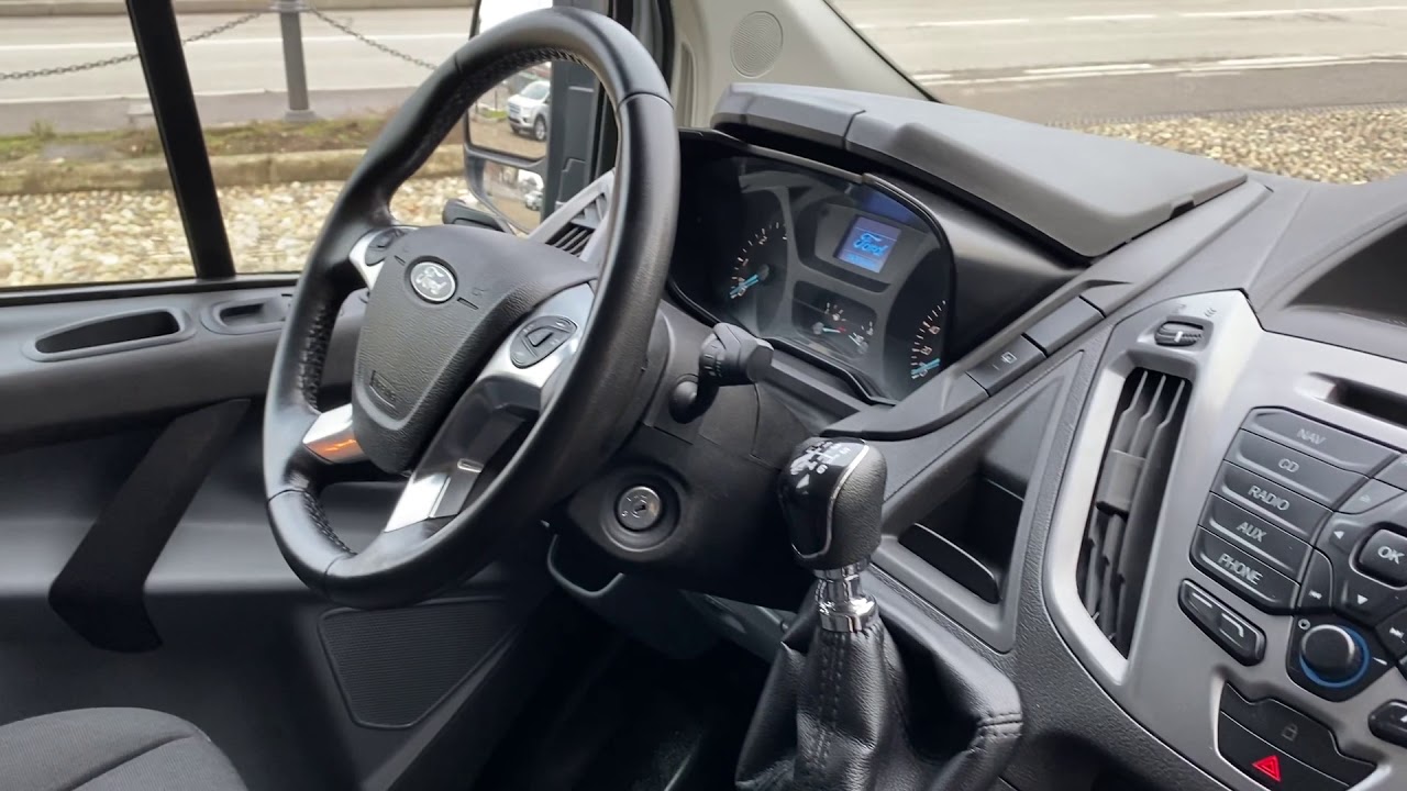 Ford Transit Custom 9 posti - YouTube