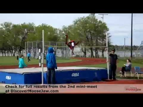 High School Track - Central High Jump Battle - YouTube
