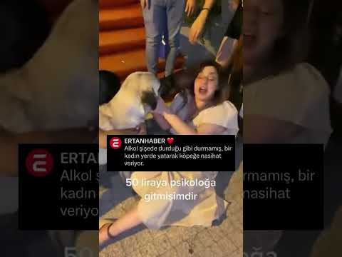 Sokak köpeğine nasihat veren kadın