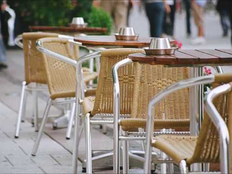 Busy Cafe Ambient Noise - 3 minutes - YouTube