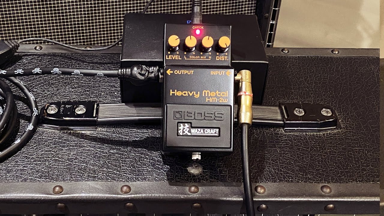 Boss HM-2wをRoland JC-120にさっそくブチ込んでみた結果... [ジャズコで試奏] - YouTube