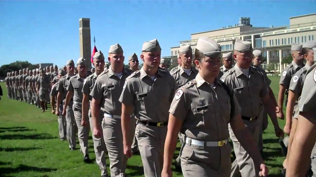 10_1030-P2 leaving Simpson Drill Field.MP4 - YouTube