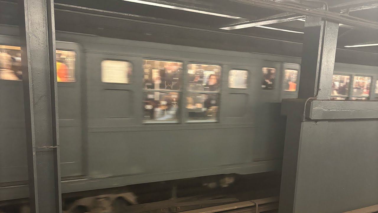 MTA NYC Subway r1-9 holiday train ride to Rockefeller station (12/8/24 ...