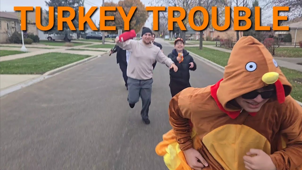 Turkey Trouble | A Thanksgiving Short Film - YouTube