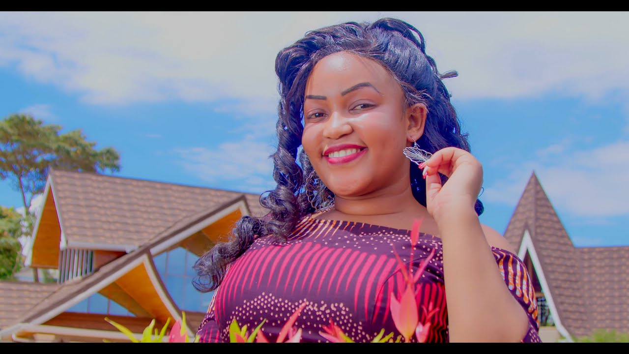KYENDI KYA ESTHER - CAROL MWENDE {OFFICIAL 4K VIDEO} - YouTube