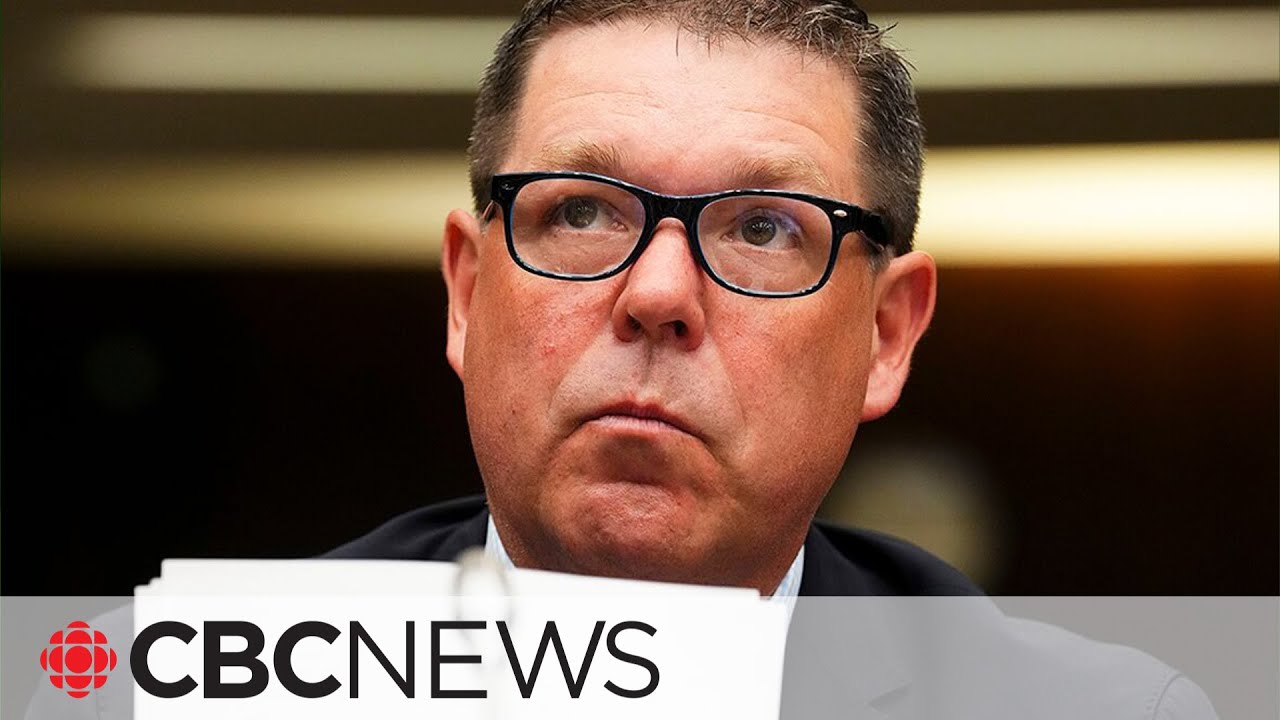 Hockey Canada CEO, board of directors step down - YouTube