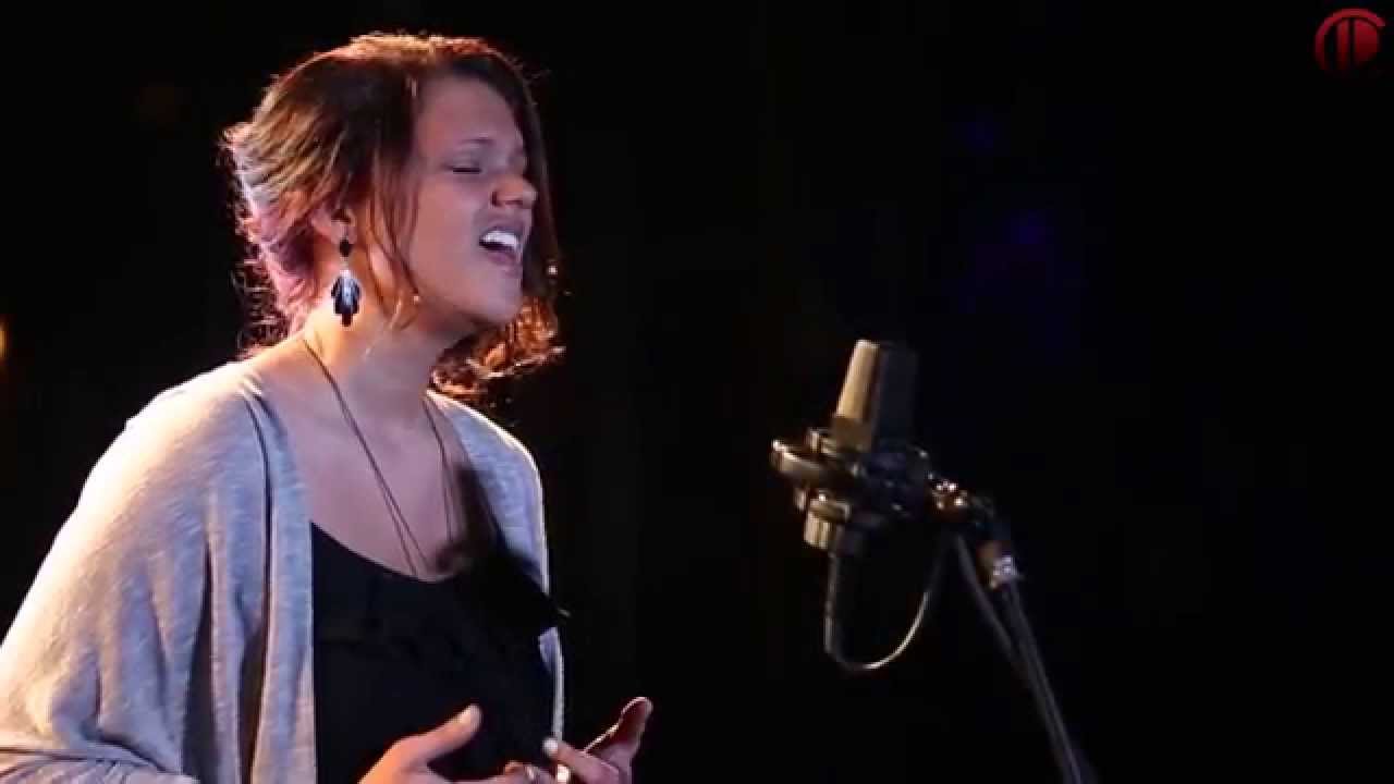 AMAZING GRACE - YouTube