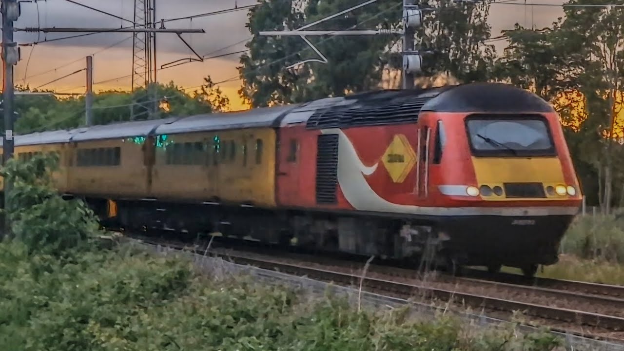 43272 and 43277 Colas Rail HST Working 1Q79 INV CRAIL - MOSSEND - YouTube