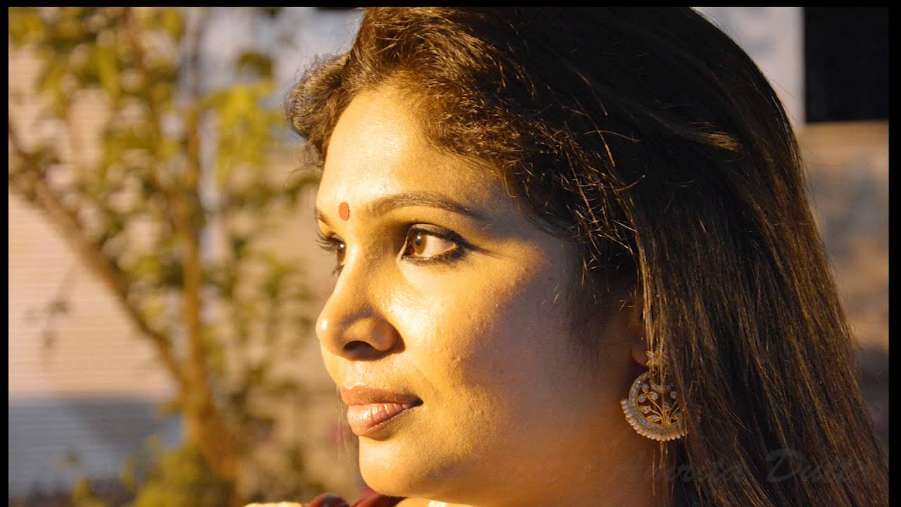 Amrita Dutta - Aaji Jhorojhoro Mukhar Badardine - YouTube