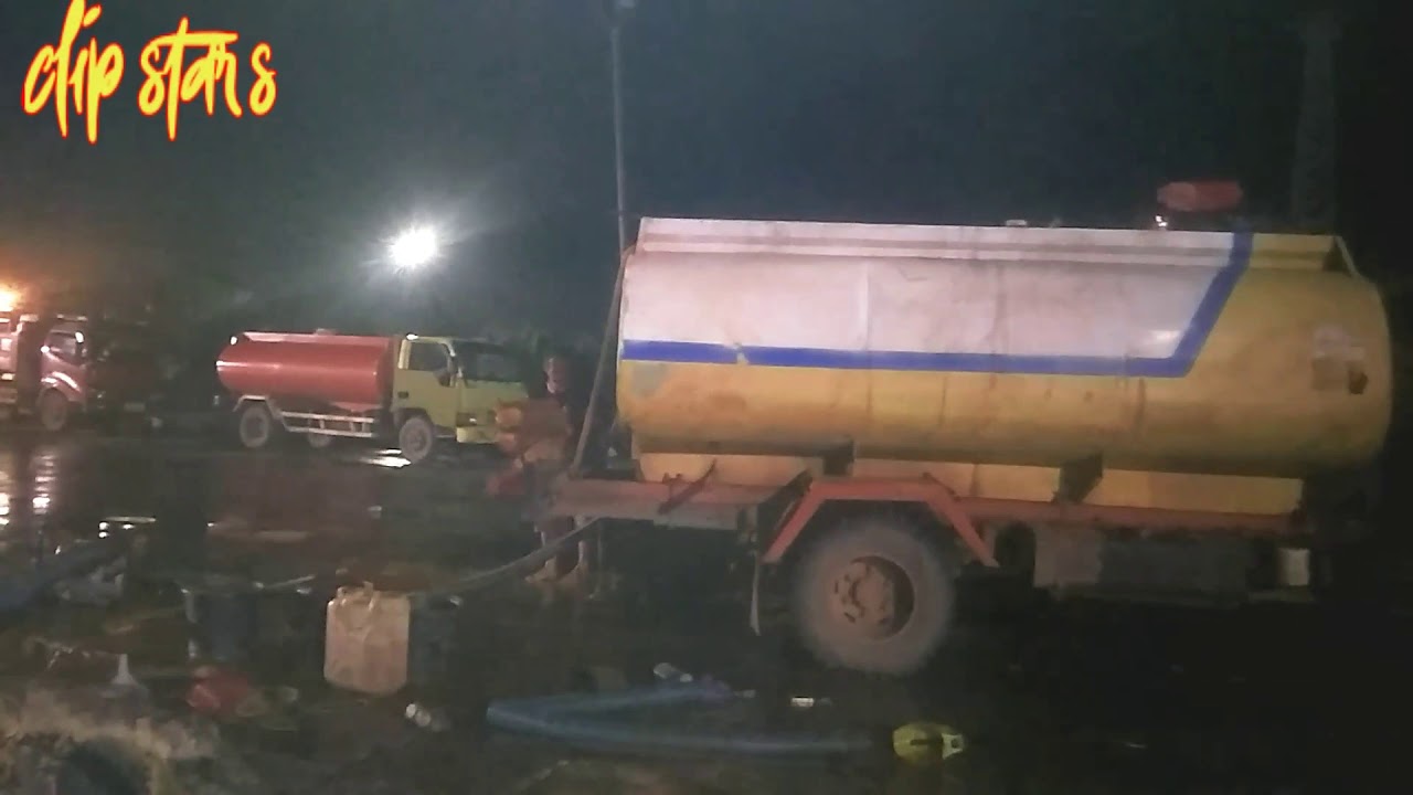 Proses Mobil tanki minyak pertamina bongkar !!! - YouTube