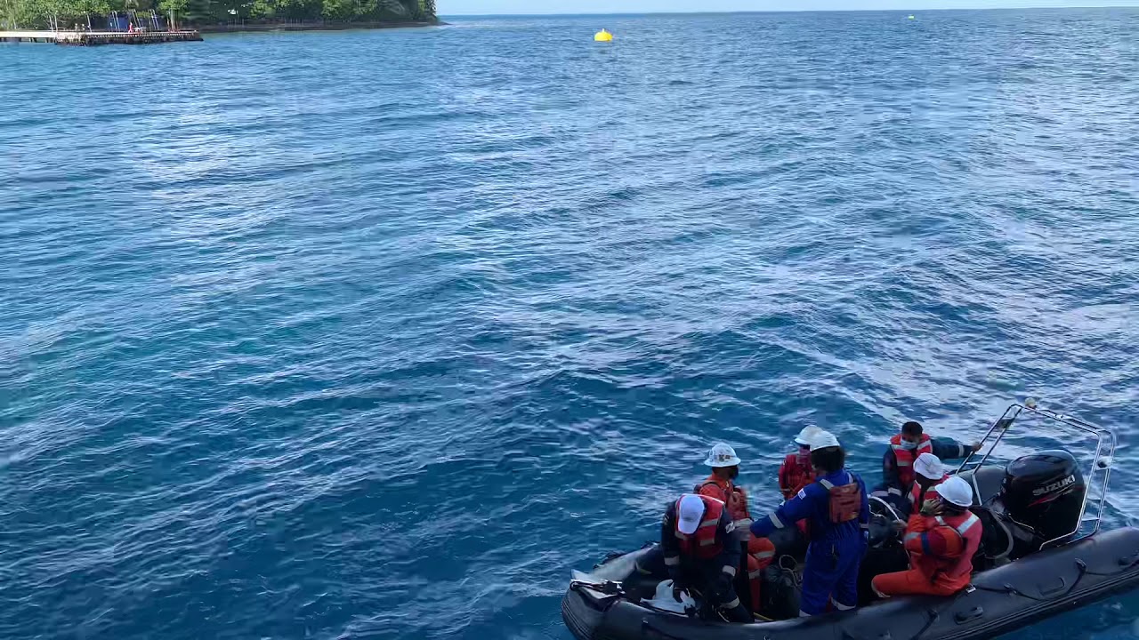 laying cable Pabelokan - YouTube