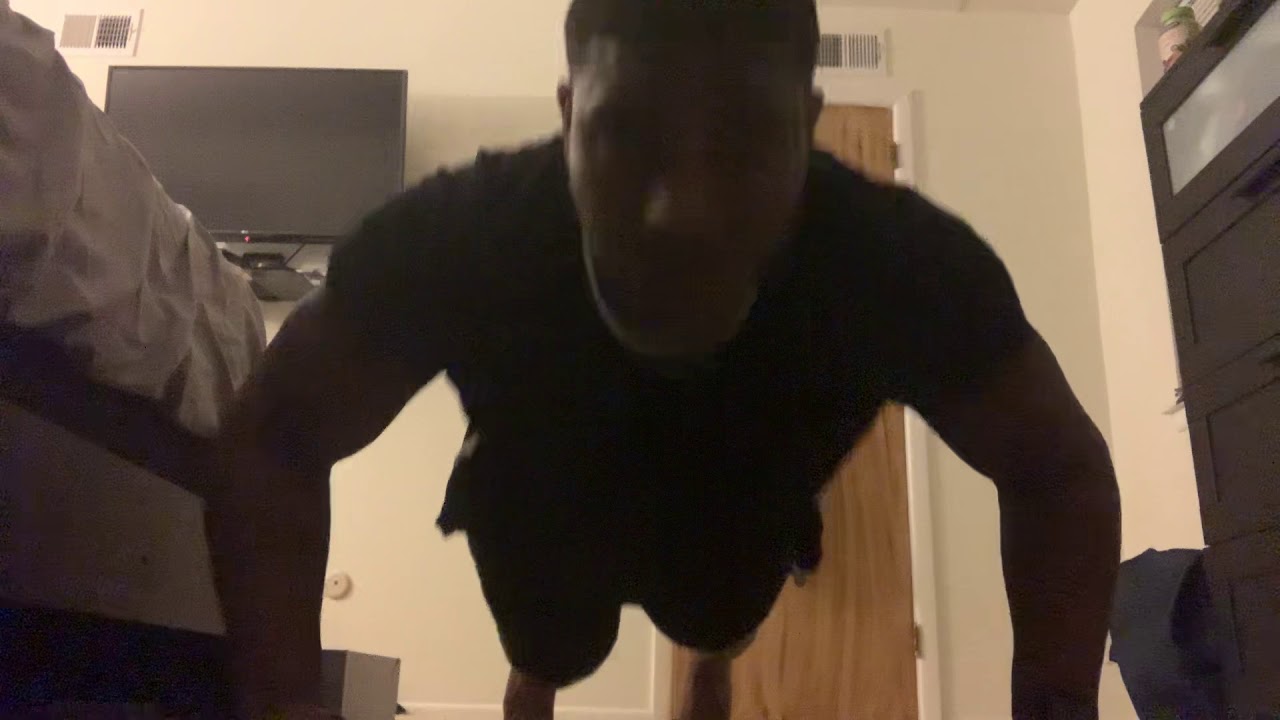 How to do a push up split hop - YouTube