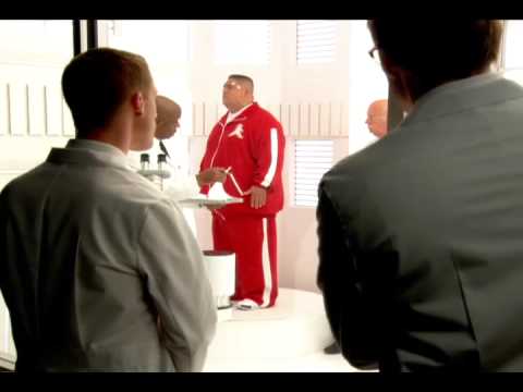 "I Love Cake" - Gabriel Iglesias - Funny Comedy Central Commercial ...