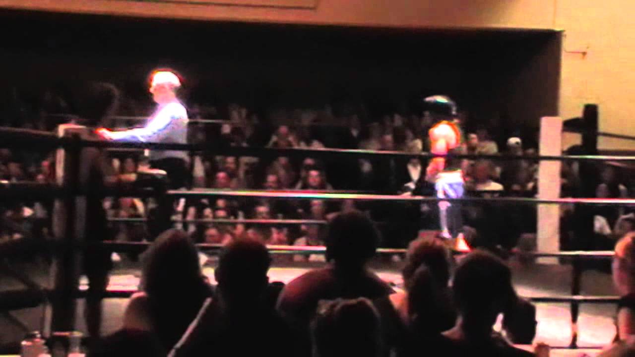 Mahalia "Poison" Polson TFSNZ VS Kazz Tang Petone Boxing Club Round ...