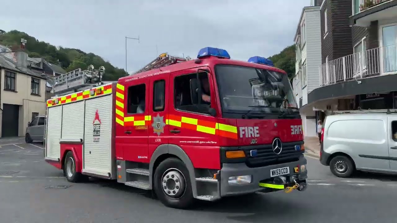 *RETAINED* Looe Fire Station Turnout | Cornwall FRS - YouTube