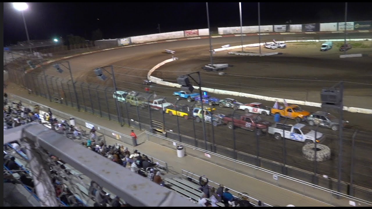 Perris Auto Speedway Demo Cross Main Event 4-6-24 - YouTube