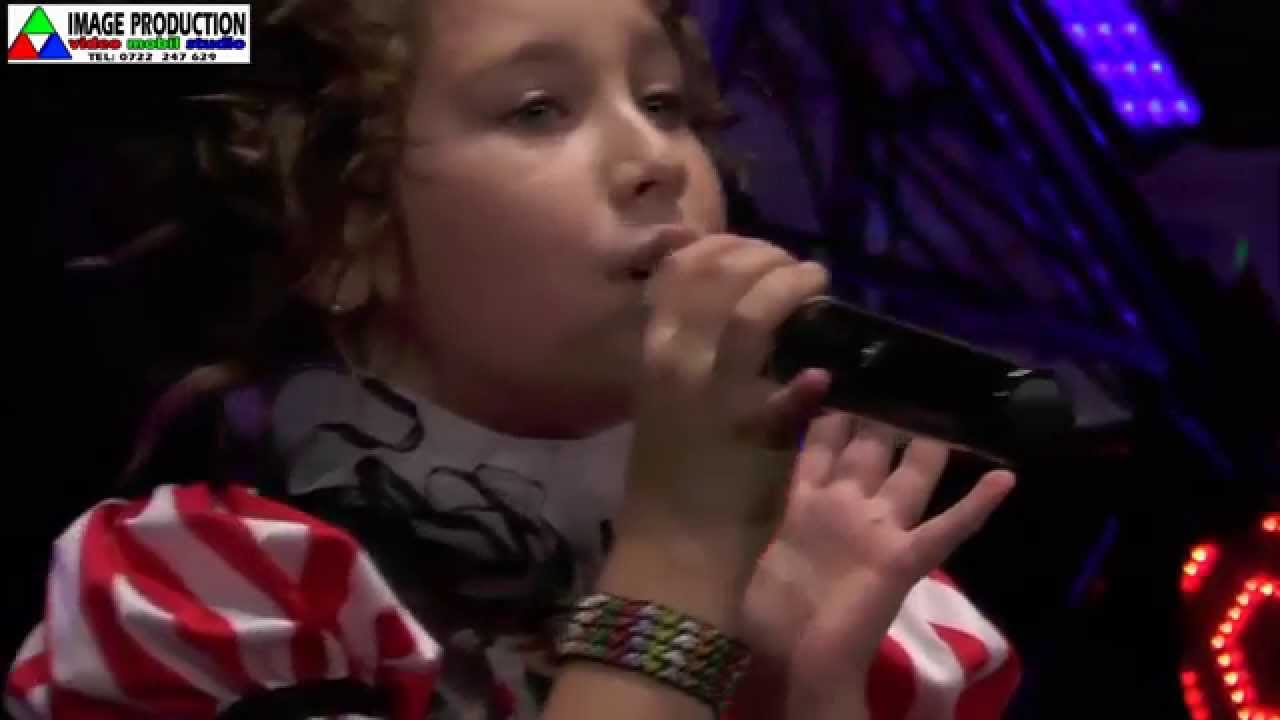 STEA Printre Stele-2015 Andreea Aldea-Trofeu Junior - YouTube