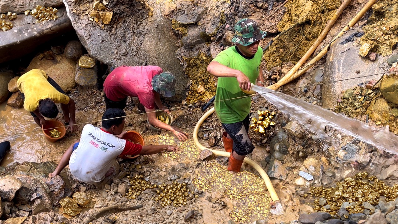 TREASURE HUNTING CHALLENGE.! TREASURE HUNT FOR GOLD IN LARGE ROCKS AT ...