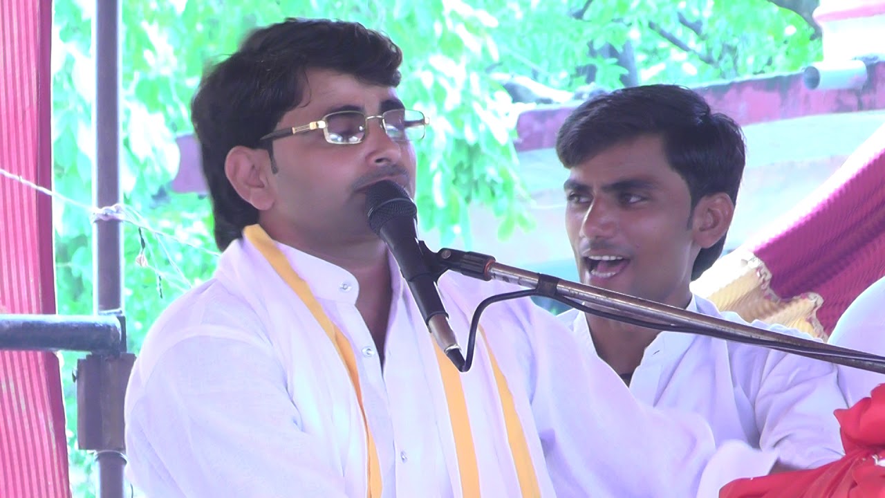 Pushpendra Shastri // भागवत गाँव खिरिया पीपल - YouTube