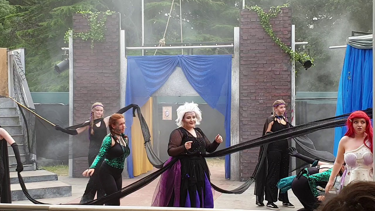 Emma Solomons sings Flotsam (Ursula's sidekick) - YouTube