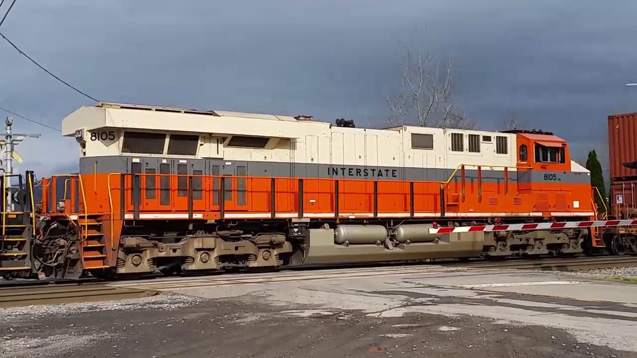 ns 8101 central of georgia ns8105 interstate heritage units - YouTube